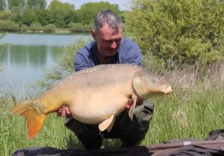 The Farm Lake France - Drive and Survive lake - Dream Carp Holidays