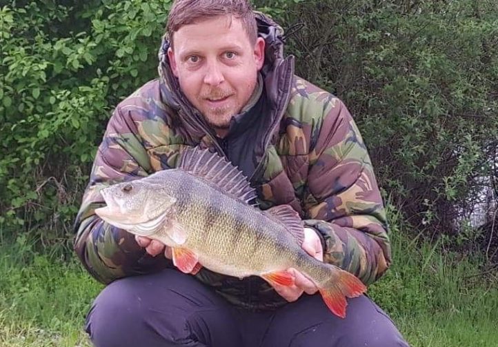 The Farm Lake France - Drive and Survive lake - Dream Carp Holidays