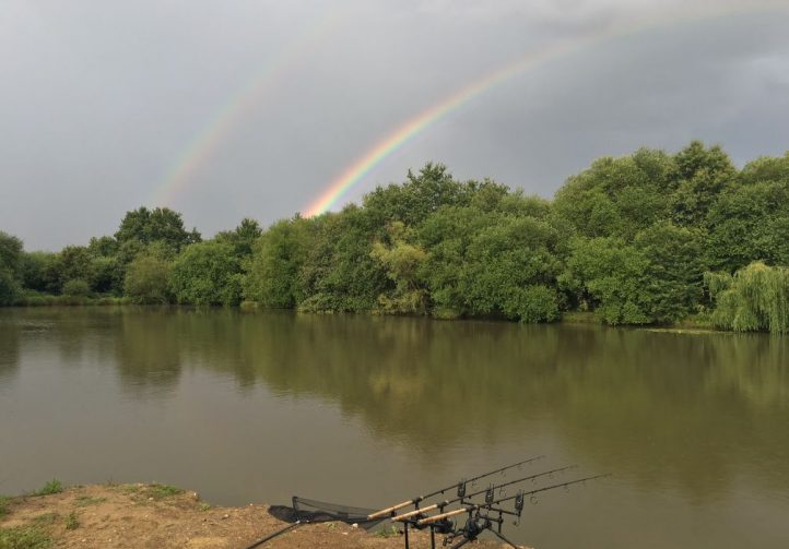 Carp Hunters Lake France - Dream Carp Holidays
