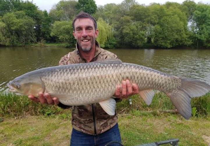 Carp Hunters Lake France - Dream Carp Holidays