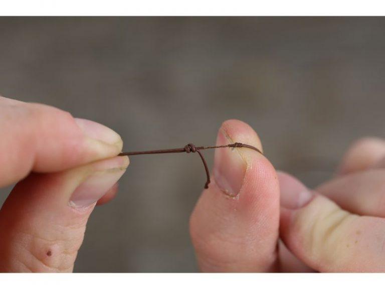 How to tie the Multi Rig and when to use it - Dream Carp Holidays